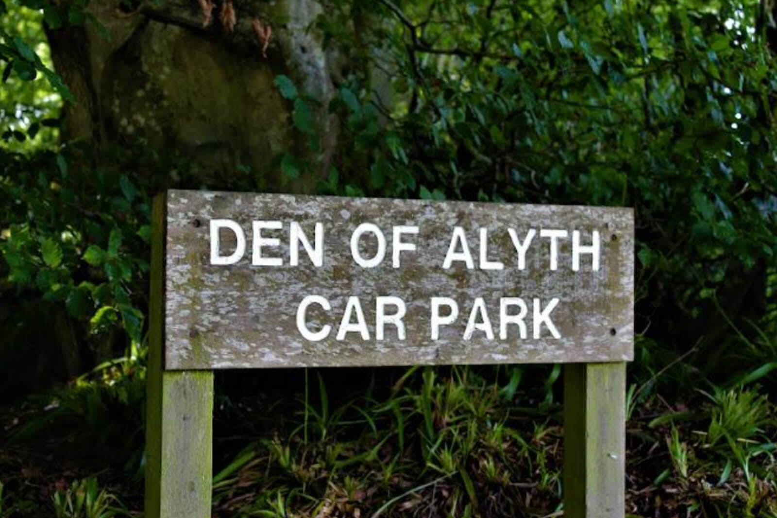 A Lovely Walk at the Den of Alyth - Auchavan Estate